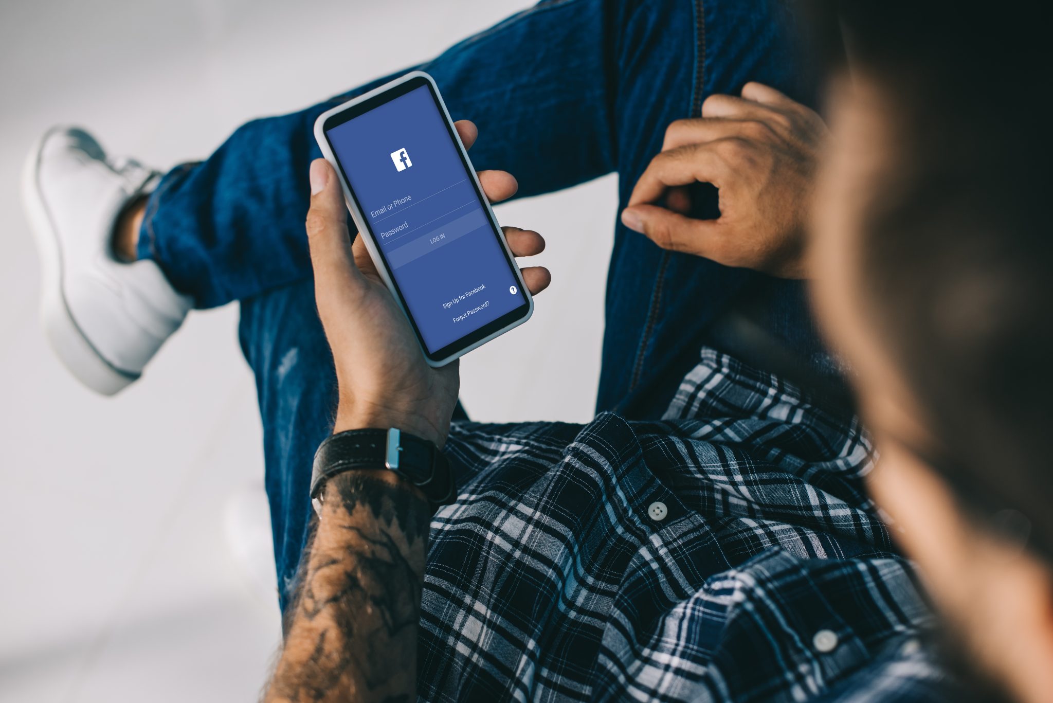 Resolving the "Facebook Wrong Credentials Invalid Username Or Password"